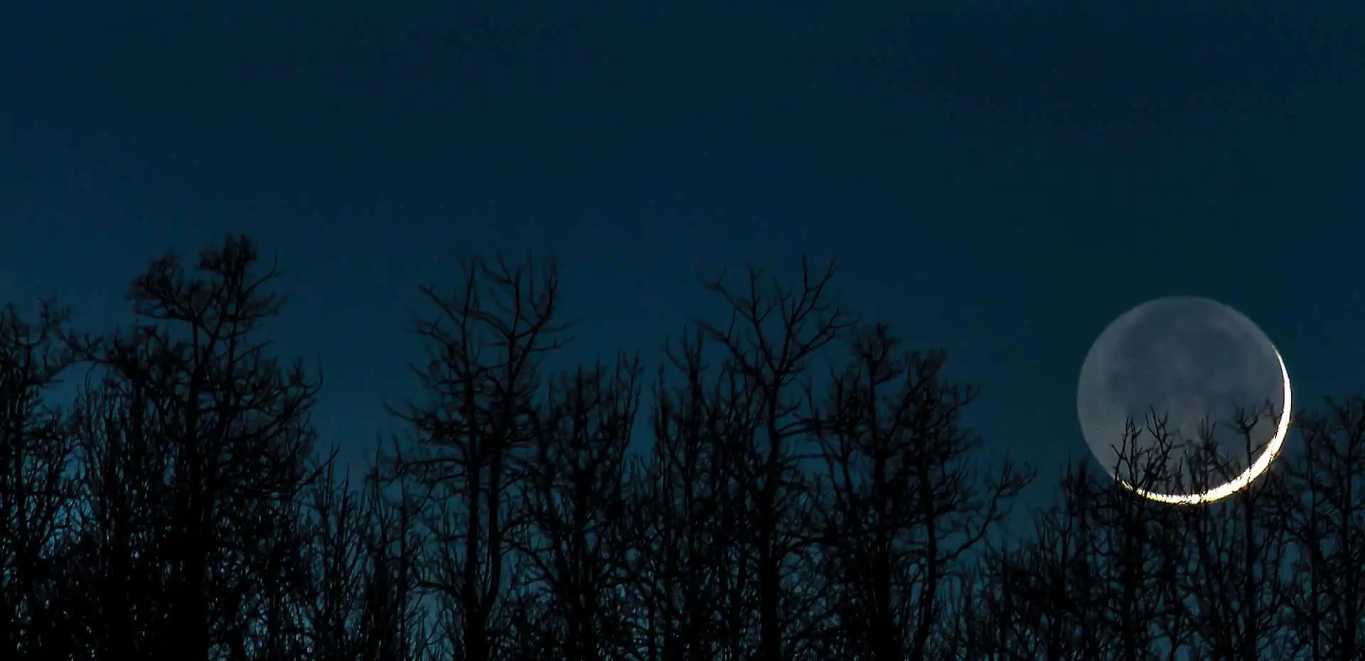 How to Navigate using the Moon - The Natural Navigator